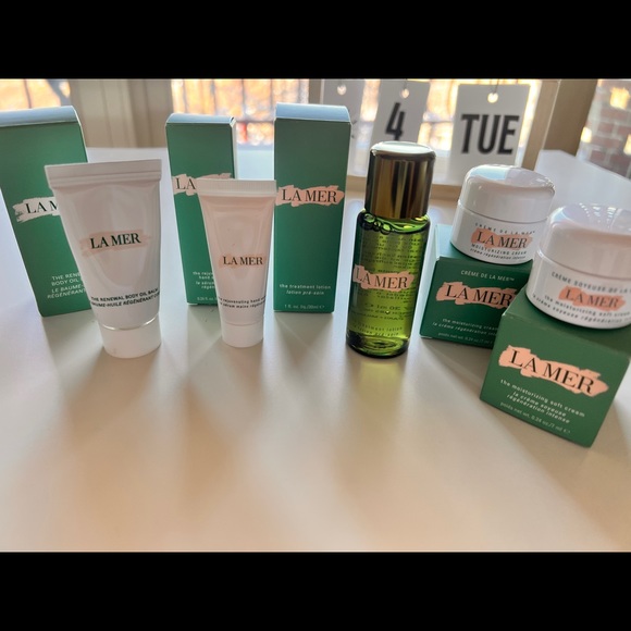La Mer | Skincare | Lamer Luxury Set | Poshmark